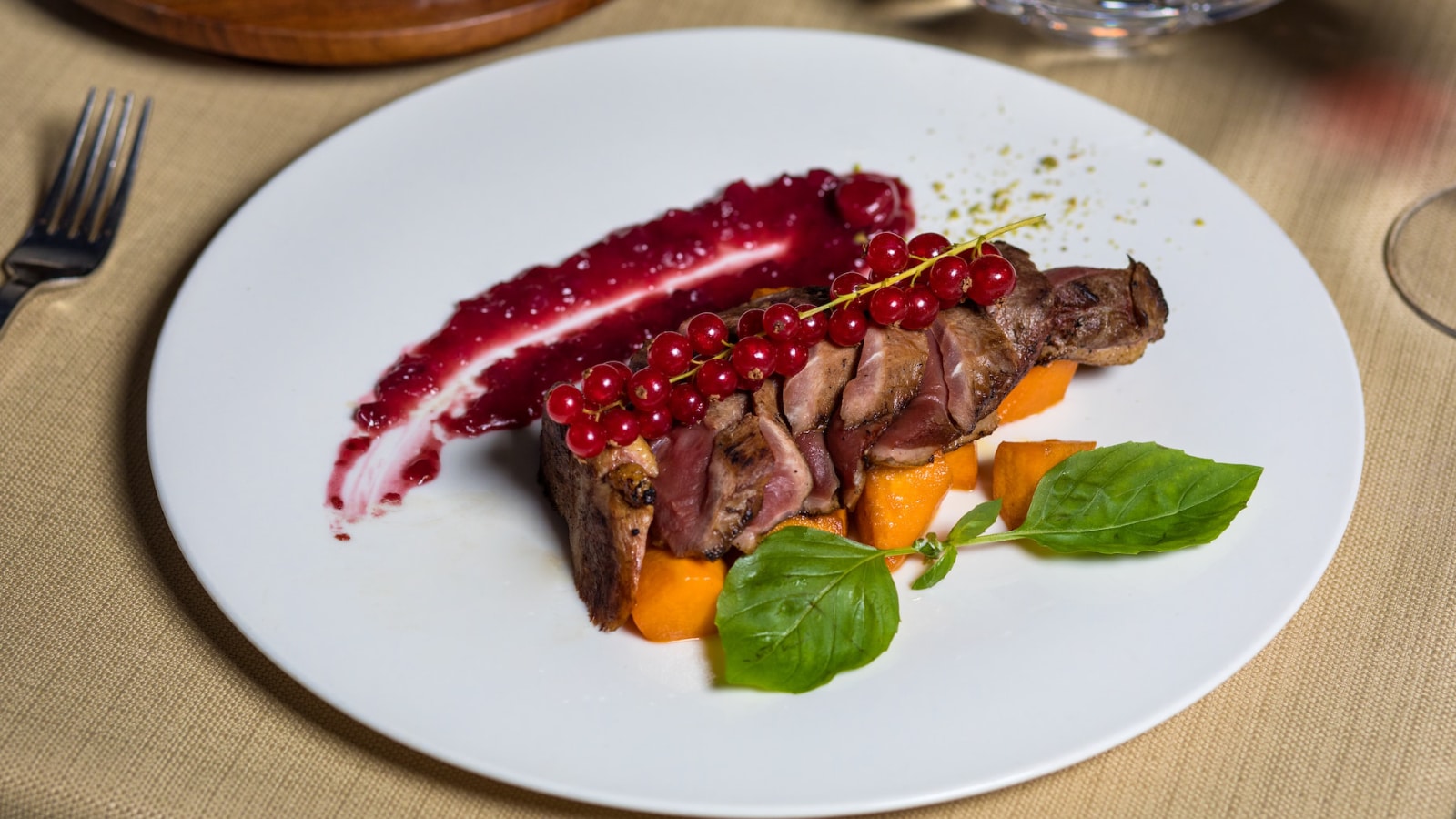 ธาตุเหล็ก (Iron) คืออะไร มีประโยชน์และโทษอย่างไร? (ฉบับเต็ม) 2567 - BIOCIAN